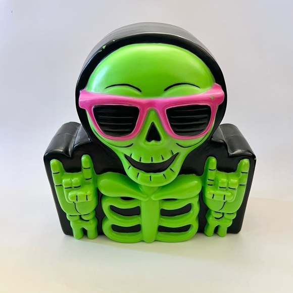 Hyde & EEK! | Holiday | Halloween Light Up Hyde Eek Blow Mold Green ...